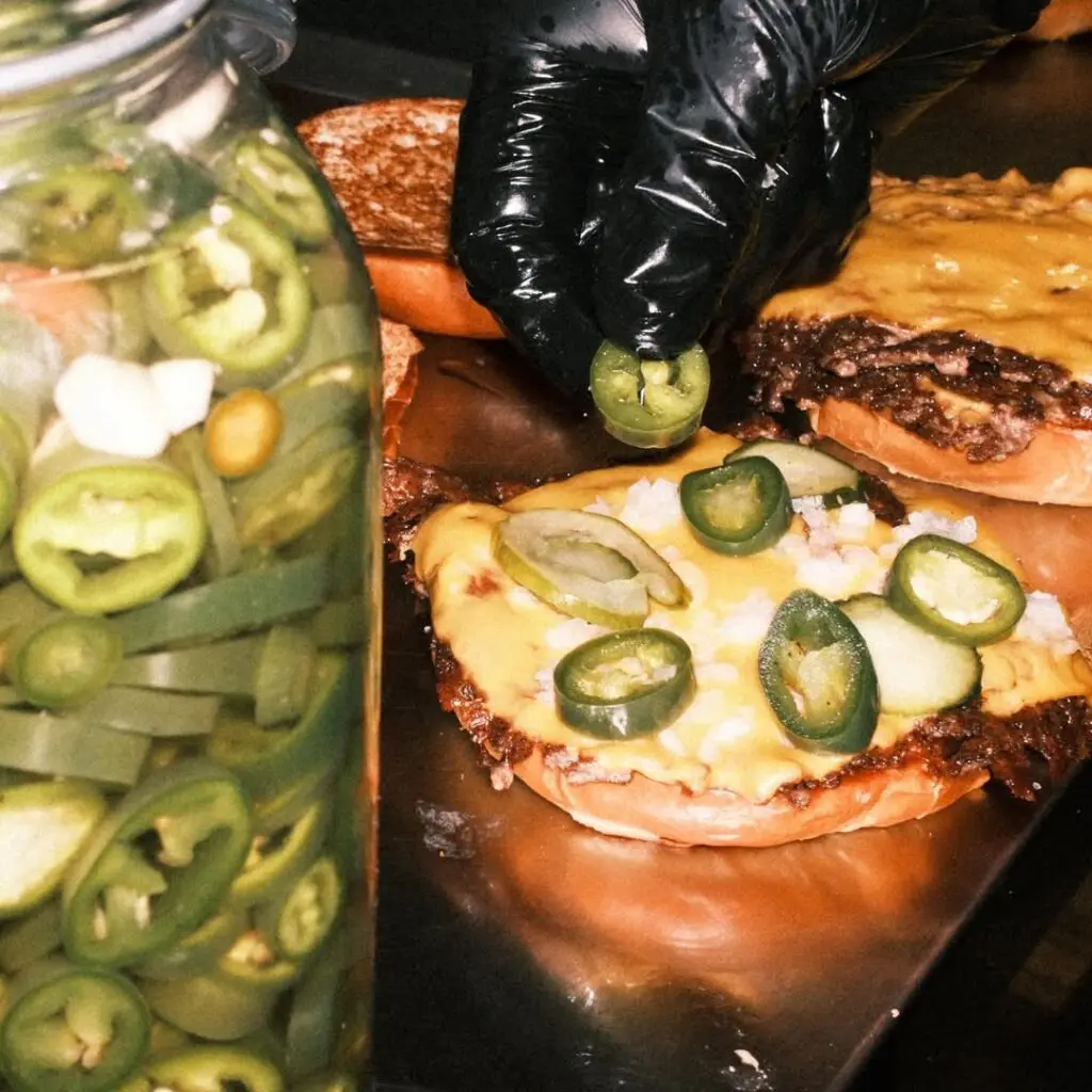 Burgers in Riyadh: 11 spots you have to try today locations, opening ...