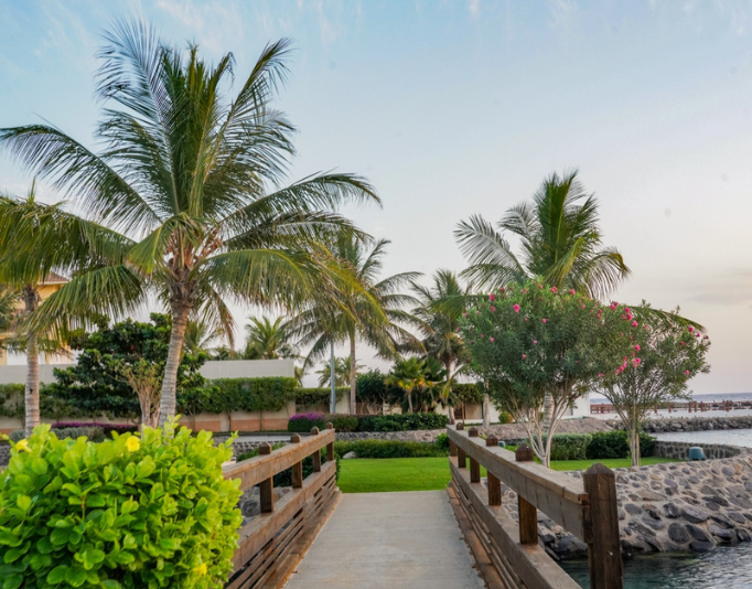 Women's Only Beach La Maison d’Obhur - Destination KSA