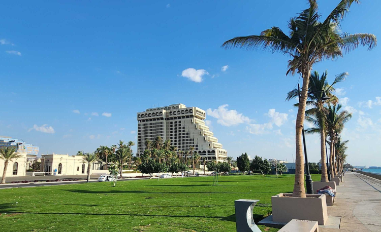 8 Great Places to Enjoy a Refreshing Walk in Jeddah